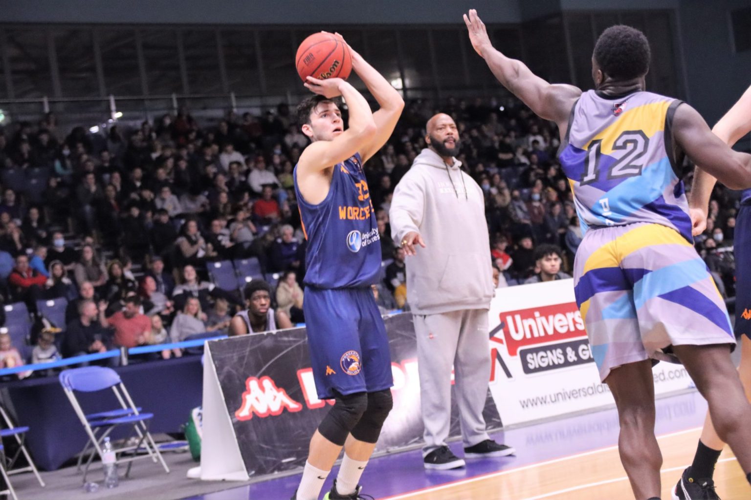 Worcester Wolves 78-57 Coventry Flames - Worcester Wolves Basketball Club