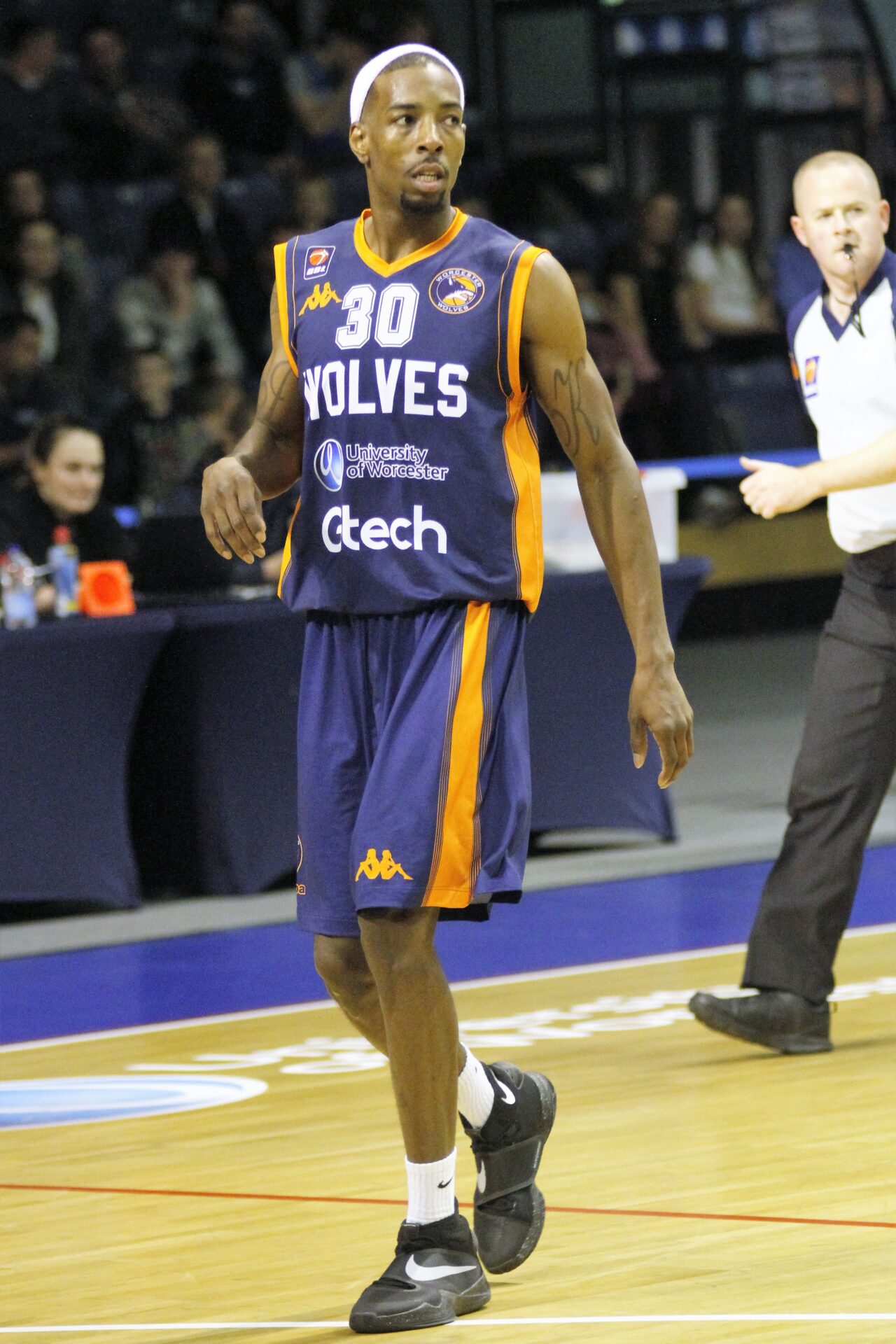 Plymouth Raiders 94-81 Worcester Wolves - Worcester Wolves Basketball Club